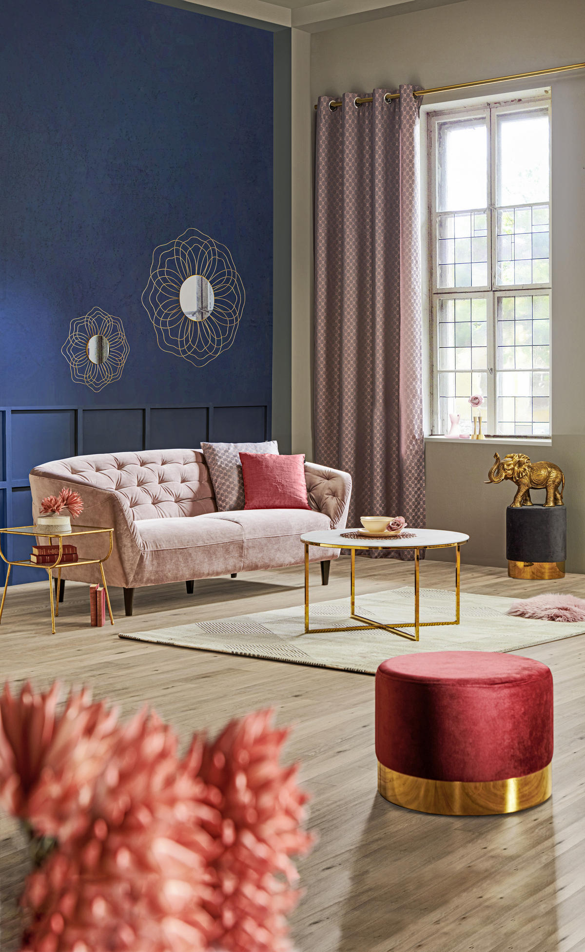 Dreisitzer Sofa Rosa Samtbezug ansehen